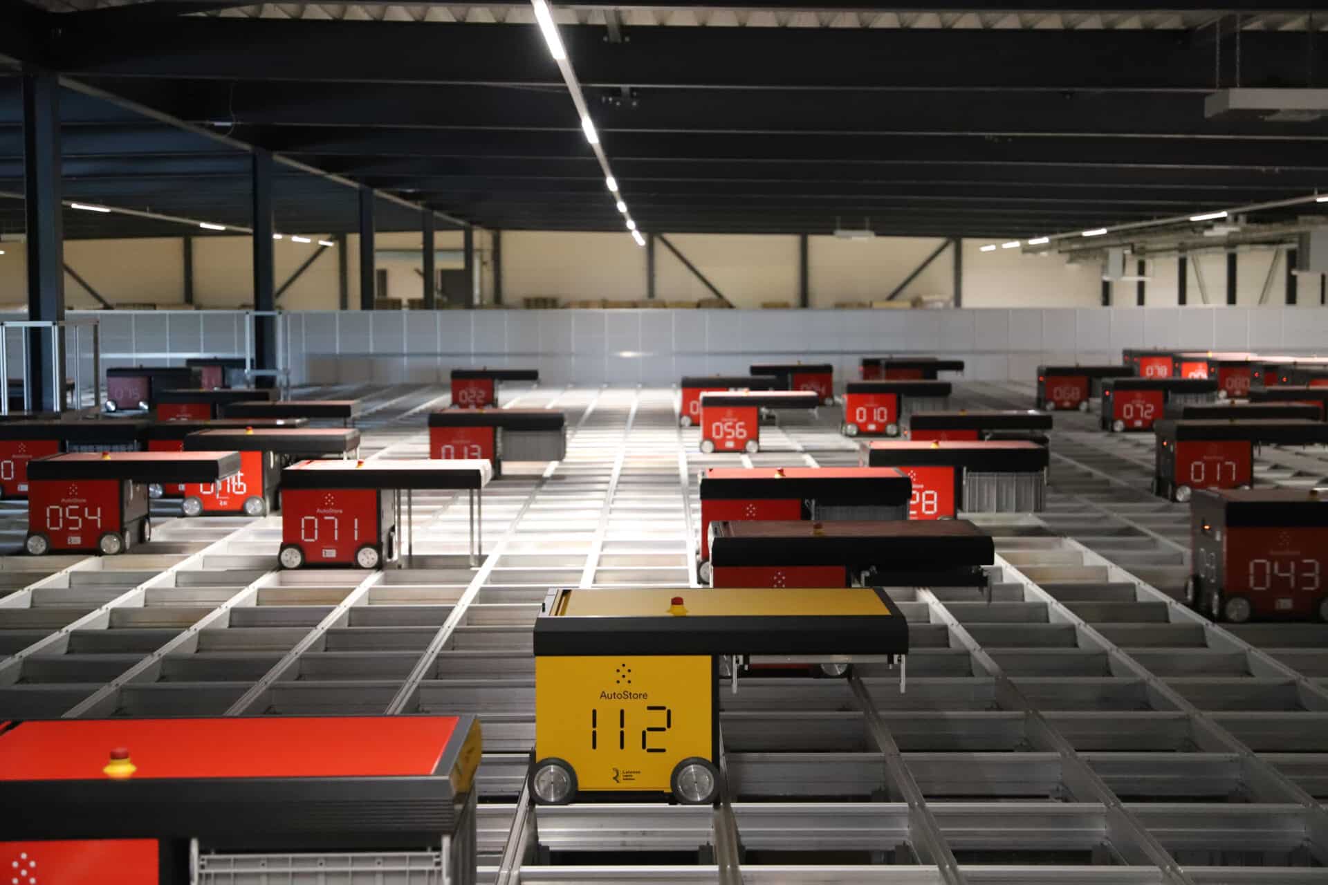 AutoStore ResQ Robot - Reesink Logistic Solutions