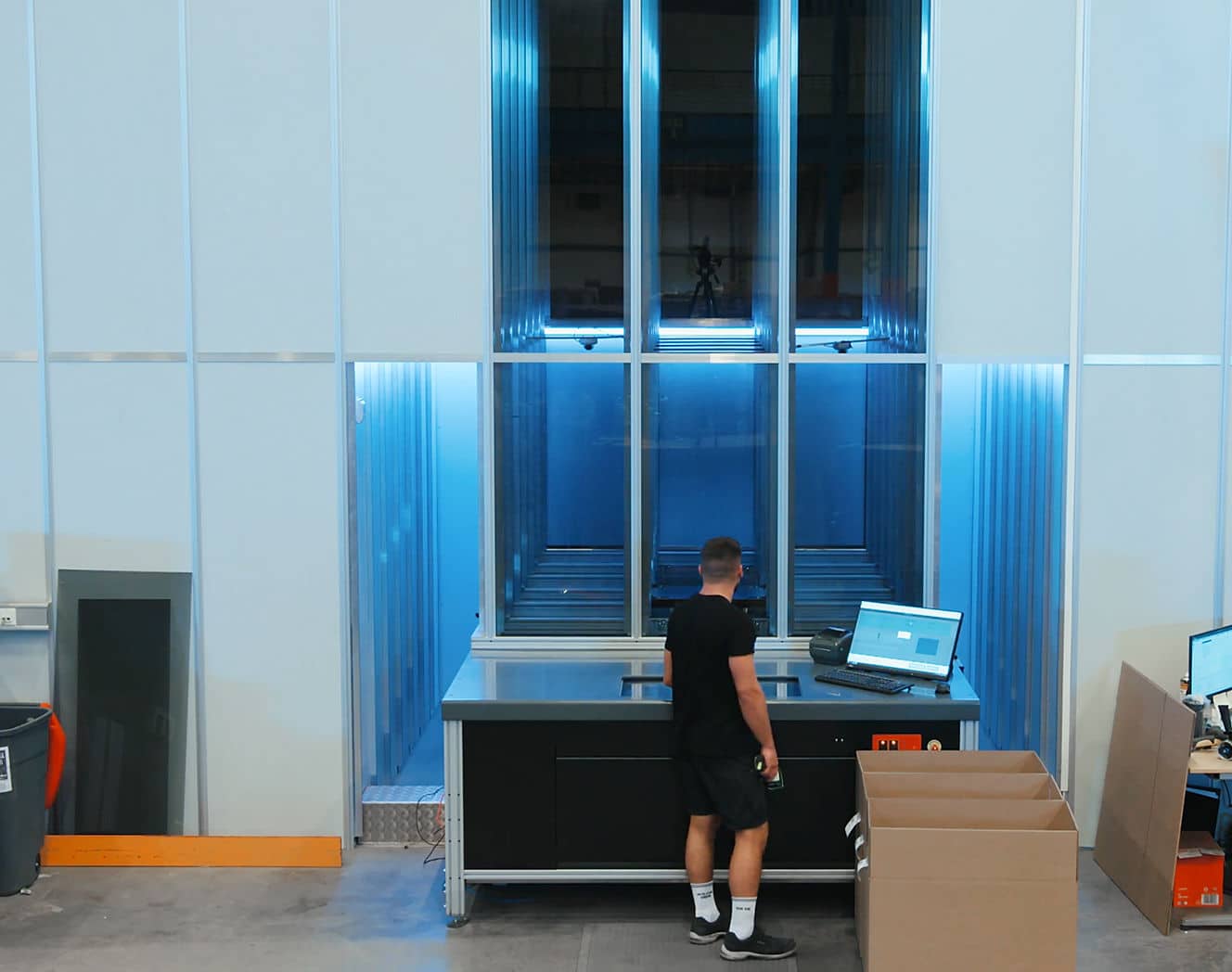 AutoStore Workstations (Ports) - Reesink Logistic Solutions